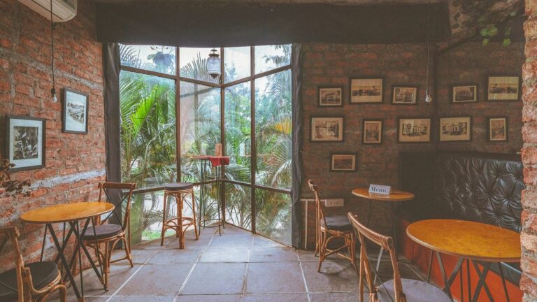 List Of 8 Best Coffee Shops in Hyderabad - All Details Inside